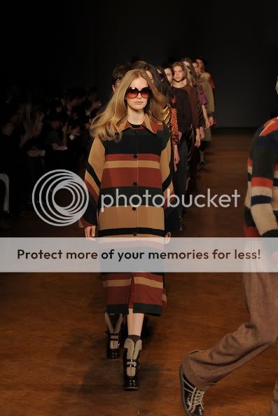 Mirte Maas | Page 87 | the Fashion Spot